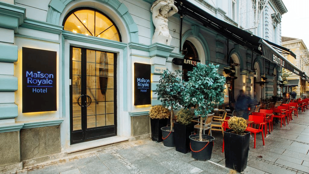 Maison Royale | www.18-24.gr