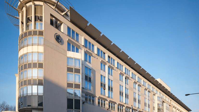 Sheraton Grand Warsaw | www.18-24.gr